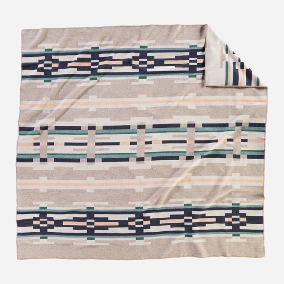 Pendleton | Bedding | Pendleton Sandhills Jacquard Blanket 64x8 New ...